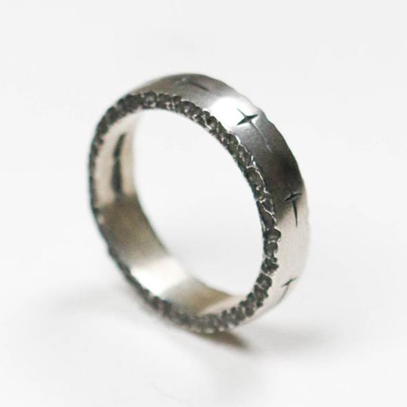Trinity silver 4.5mm ring | Jeremy Hoye Jewellery
